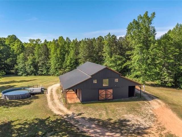 Highpoint Rd, Villa Rica, GA 30180