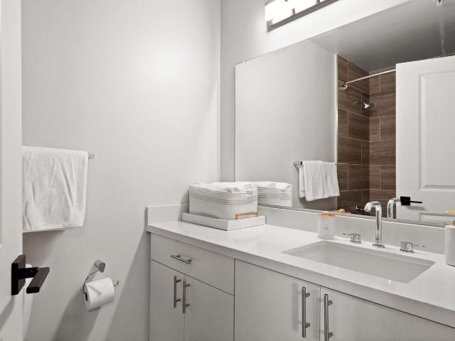 Highpoint Terrace 2 Bedroom Apartment for Rent at 1888 Geneva Ave, San Francisco, CA 94134 Excelsior