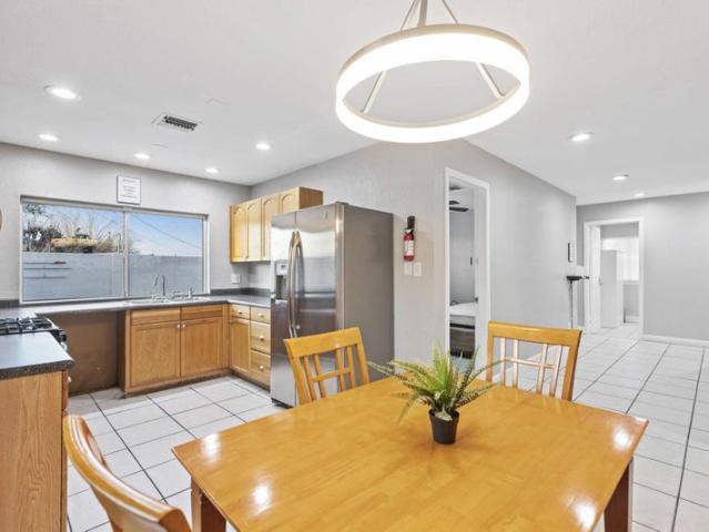 Highquality & newly renovated Las Vegas House