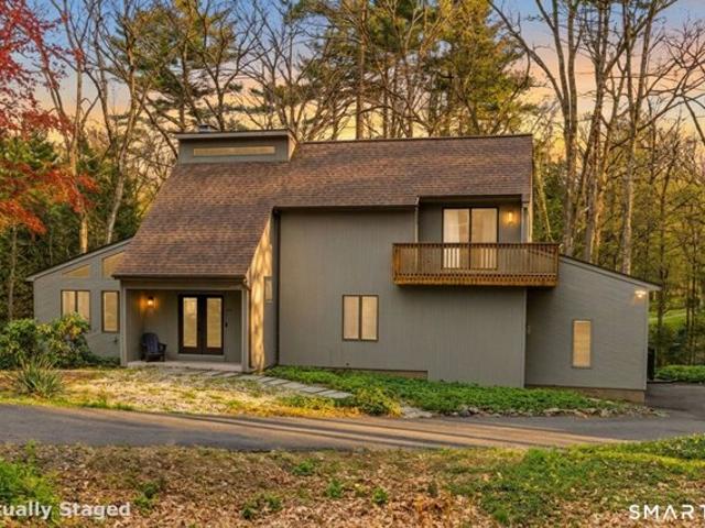 Highridge Dr, Granby, Home For Sale