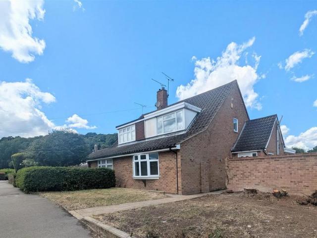 Highwood Close, Higham, Rochester 3 bed semi detached house to rent £2,100 pcm £485 pw