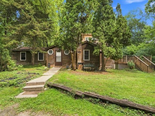 Highwood Dr, Minnetonka, MN 55345