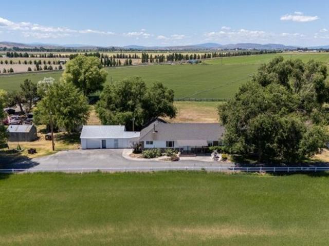 Highway,merrill, Home For Sale