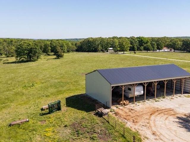 Highway B Unit Tracta, Bolivar, MO 65613