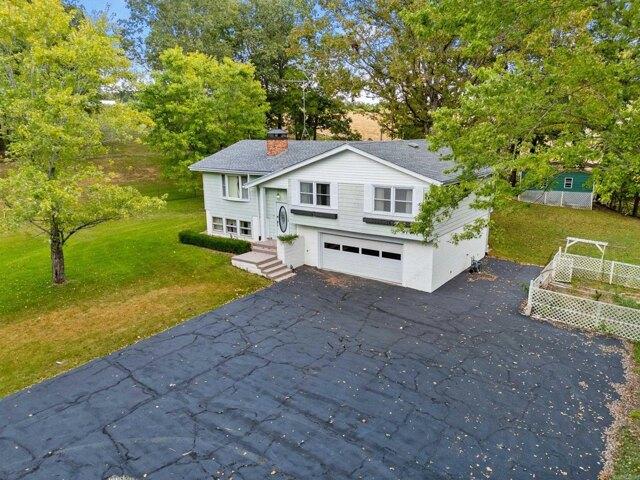 Highway E, Mountain Home, Home For Sale