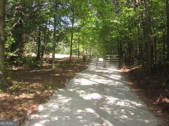 Highway 136 W, Talking Rock, GA 30175