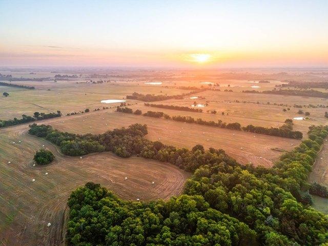 Highway 34, Honey Grove, TX 75446