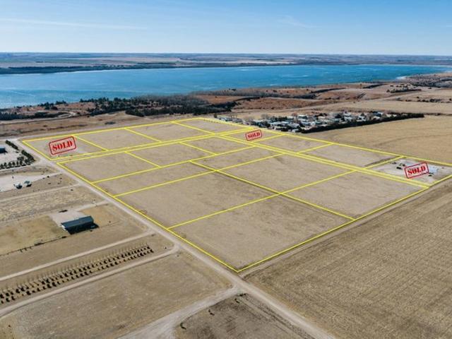Highway 34 Unit 6, Trenton, NE 69044