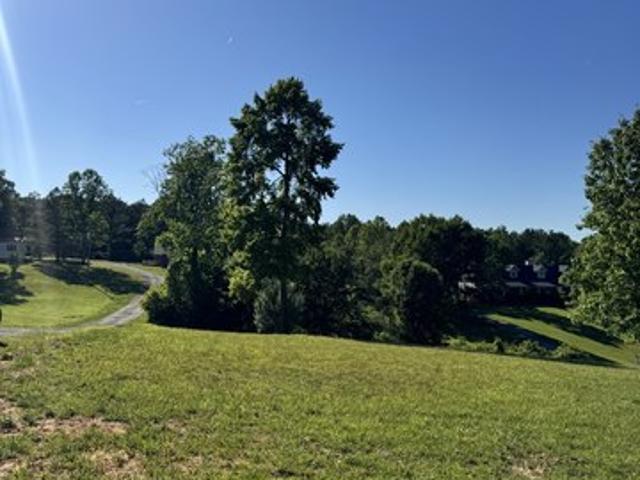 Highway 48 N, Charlotte, TN 37036