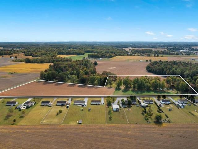 Highway 52, Orlinda, TN 37141