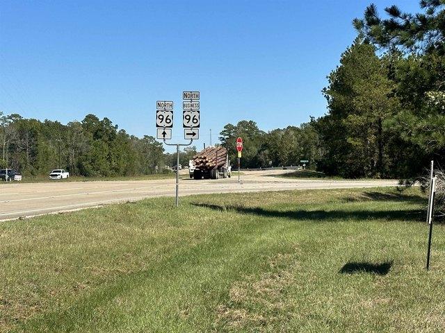 Highway 96, Buna, TX 77612