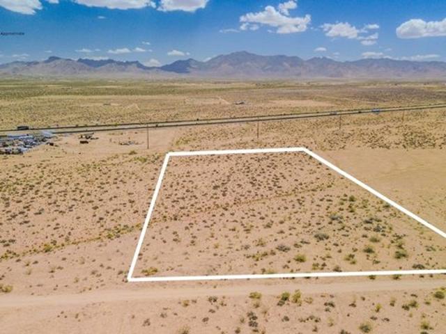 Highway 93, Dolan Springs, AZ 86441