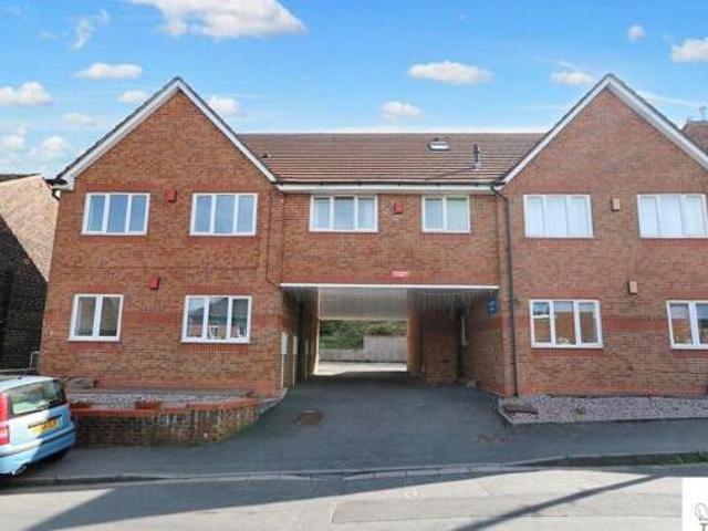 Highton Street, Milton, 2 Bedroom Apartment