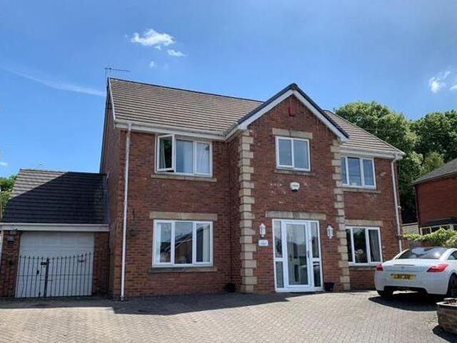 Highton Street, Milton, 5 Bedroom Detached