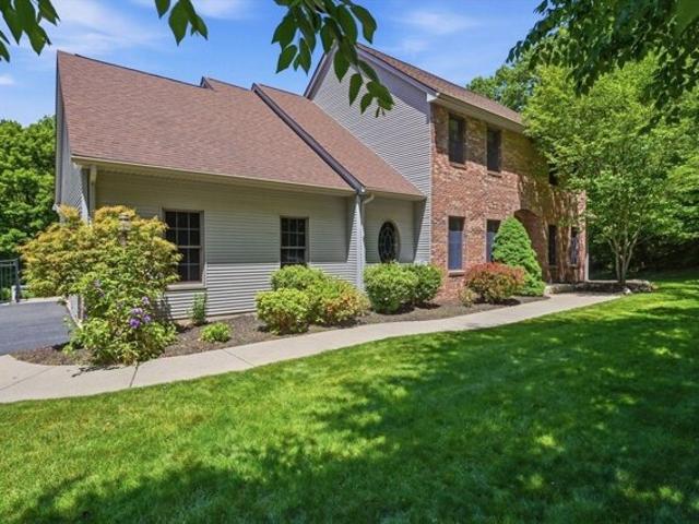 Highview Cir, Wilbraham, Home For Sale