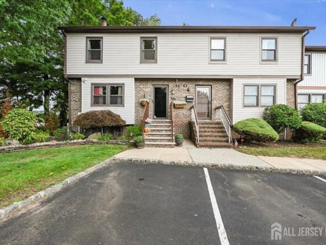 Highview Dr, Woodbridge Proper, Home For Sale
