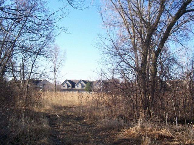 Highview Dr, Antioch, IL 60002