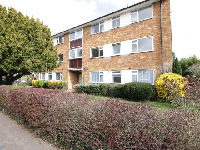 Highview Road, Sidcup, DA14 2 bed flat to rent £1,600 pcm £369 pw