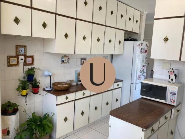 Higienópolis: 275m² Exclusivos | 4 Quartos 2 Suítes | 4 Vagas Fixas | 1 por Andar