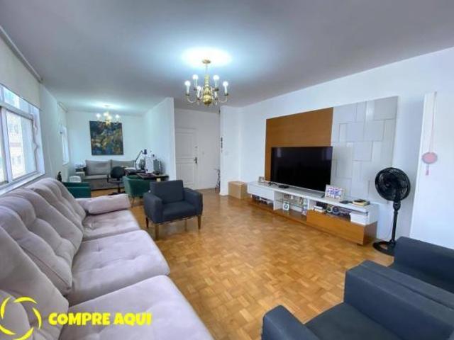 Higienópolis | 3 Quartos |1 Suíte | 3 Banheiros | 180 m² | 1 Vaga