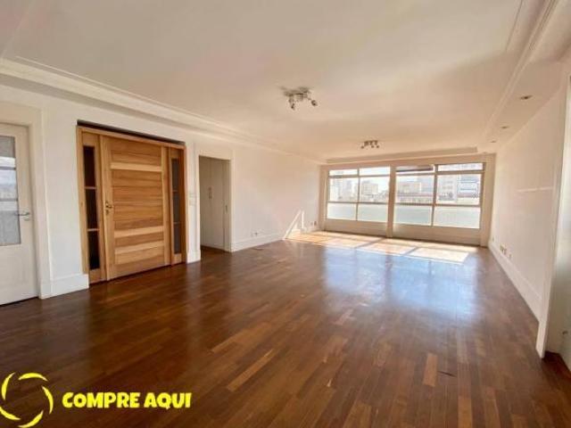 Higienópolis | 3 Quartos | 1 Suíte | 2 Vagas |185 Metros