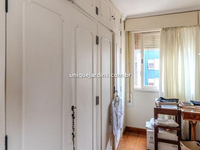 Higienópolis: 4 Dorm | 1 Suíte | 3 Vagas | 323 m² úteis