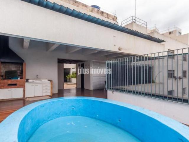 Higienópolis! Cobertura duplex com 700m² e 4 suítes!