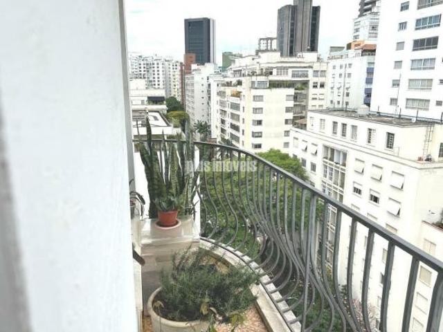Higienópolis Apartamento 200 m², 4 Dormitórios, 2 Vagas