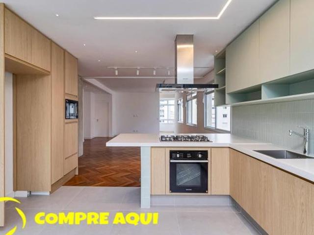 Higienópolis | Reformado | 231m² | 3 Dormitórios | 1 Suite | 2 Vagas