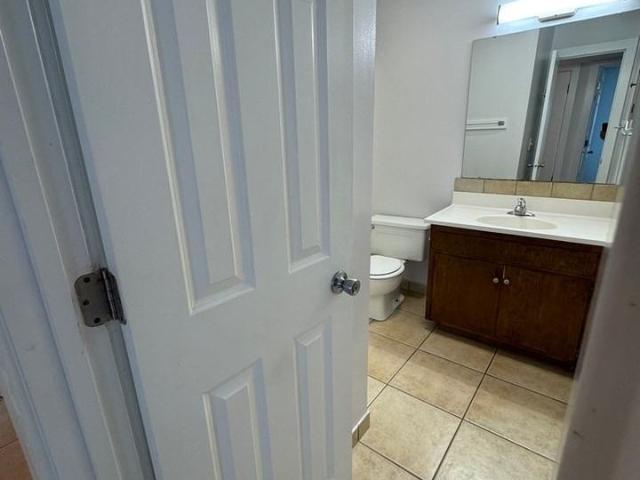 Hike Properties, LLC 2 Bedroom Apartment for Rent at 901 Illinois St, Lawrence, KS 66044 Oread