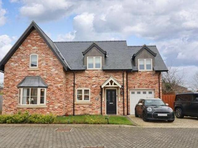 Hilton Court, Saxilby, 4 Bedroom Detached