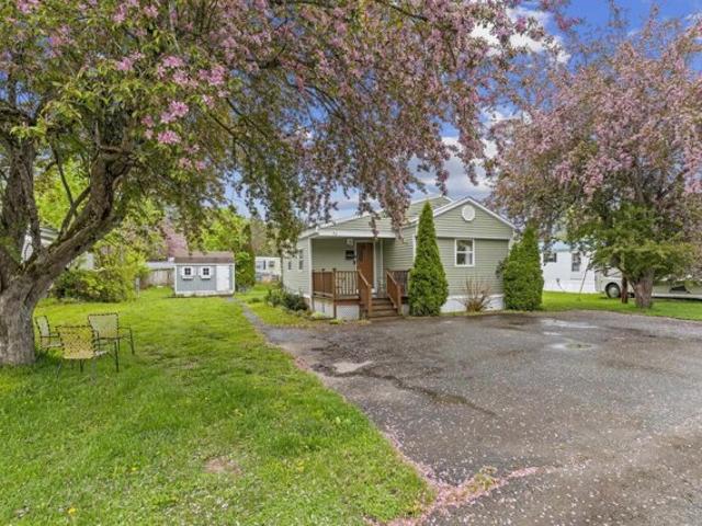 Hilton Ave, Exeter, Property For Sale