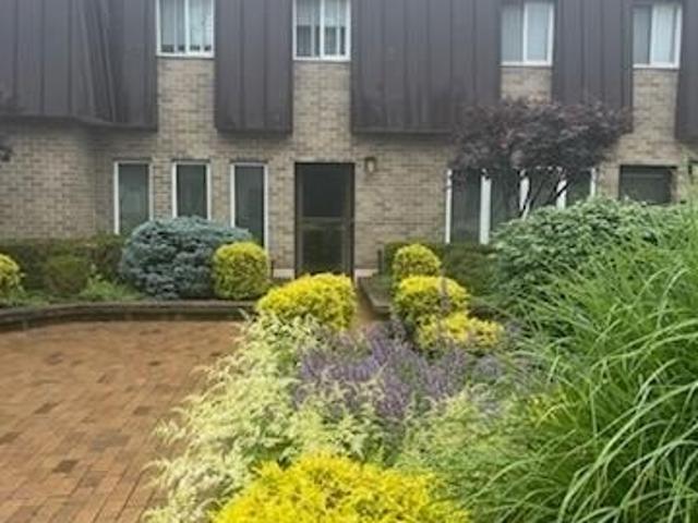 Hilton Ave, Hempstead, Condo For Sale