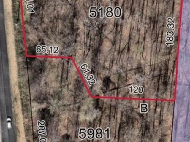 Hilton Dr, Thomasville, NC 27360