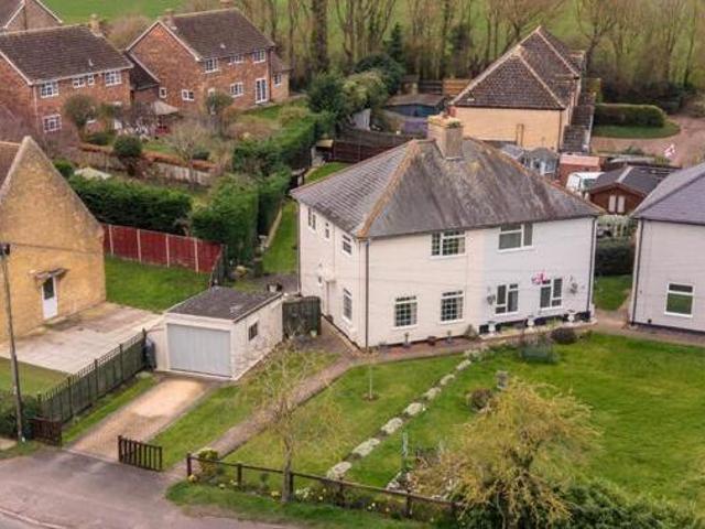 Hilton, Potton Road, Huntingdon, 3 Bedroom Semi detached
