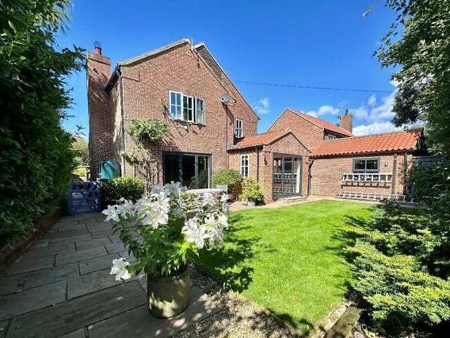 Hilton Road, Seamer, 4 Bedroom Detached