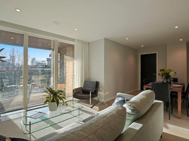 Hilary Mews, London Bridge SE1, 3 bed flat to rent, £4,983 pcm | PrimeLocation