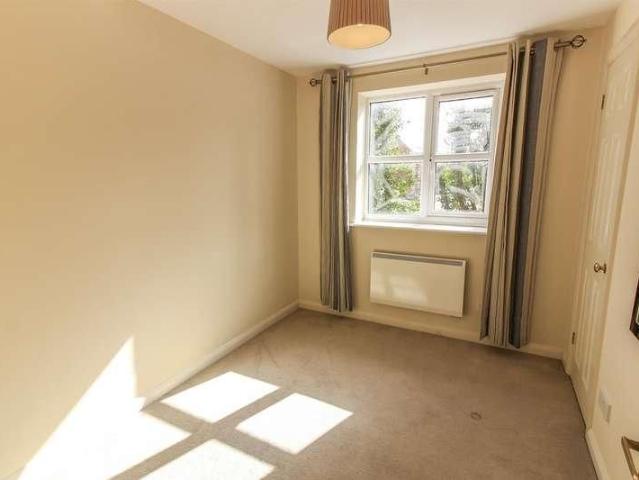 Hilda Wharf, Aylesbury, HP20