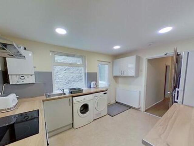 Hilda Street, Treforest, 5 Bedroom House
