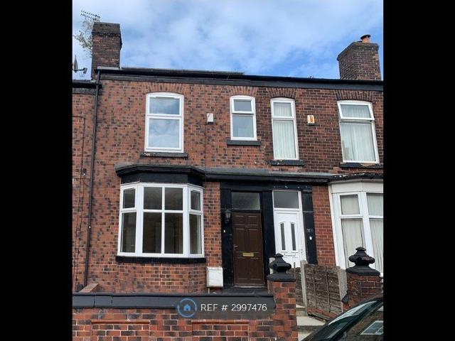 Hilden St, Bolton BL2, 3 bed terraced house to rent, £1,150 pcm | PrimeLocation