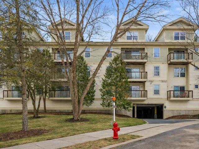 Hildred Dr, Burlington, Condo For Sale