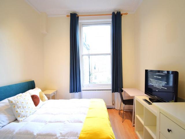 Hildyard Road, London SW6, Room to rent, £1,127 pcm | PrimeLocation