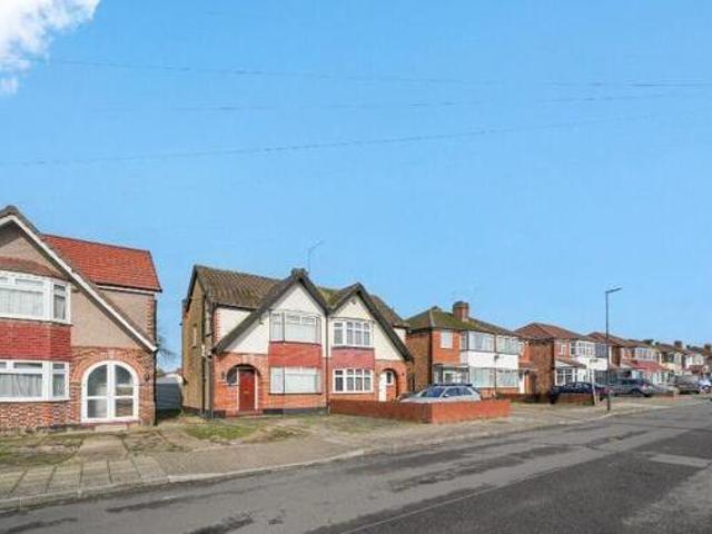 Hiliary Gardens, Harrow, 3 Bedroom Semi detached