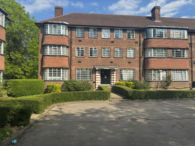Hill Court, Hanger Lane W5, 2 bed flat to rent, £1,850 pcm | PrimeLocation