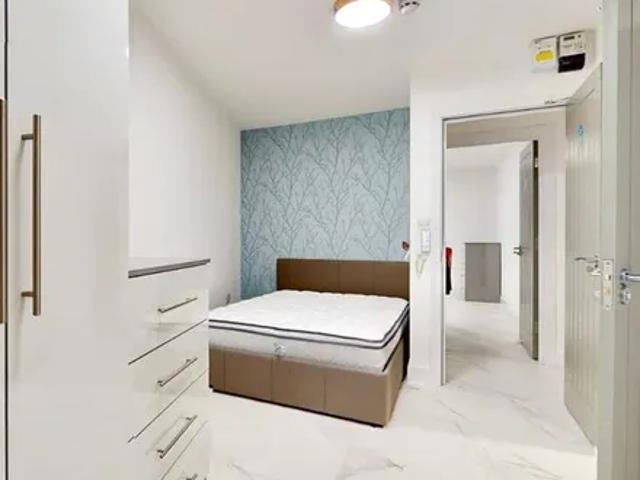 Hill Crescent, Greenhill, London, HA1 2PW, United Kingdom | Room for rent #136606290 | Rentberry