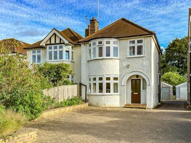 Hill End Lane, St. Albans, 3 Bedroom Detached