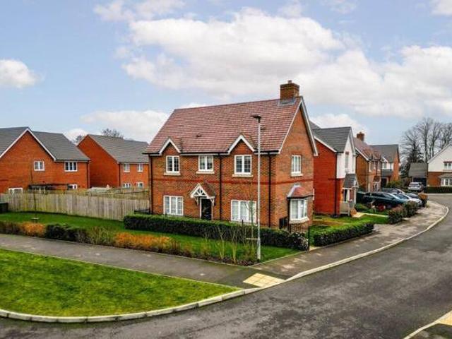 Hill Foot View, Wingrave, 3 Bedroom Detached