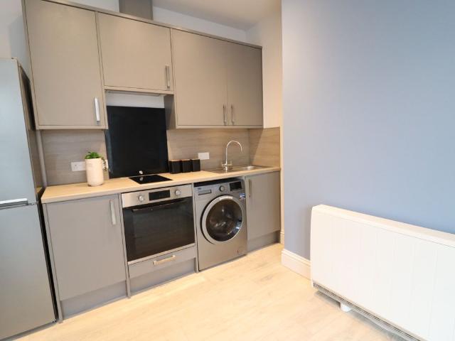 Hill Lane, Southampton SO15, 1 bed flat to rent, £1,095 pcm | PrimeLocation