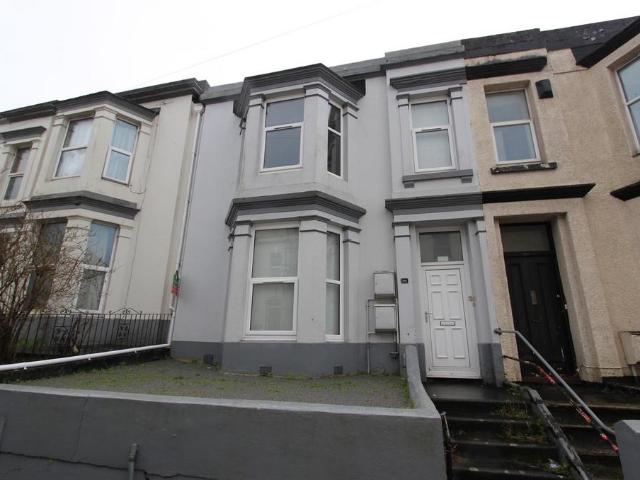 66 Hill Park Crescent, Plymouth PL4 3 bed apartment to rent £1,794 pcm £414 pw