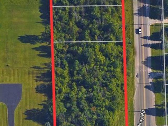 Hill Rd, Grand Blanc, MI 48439